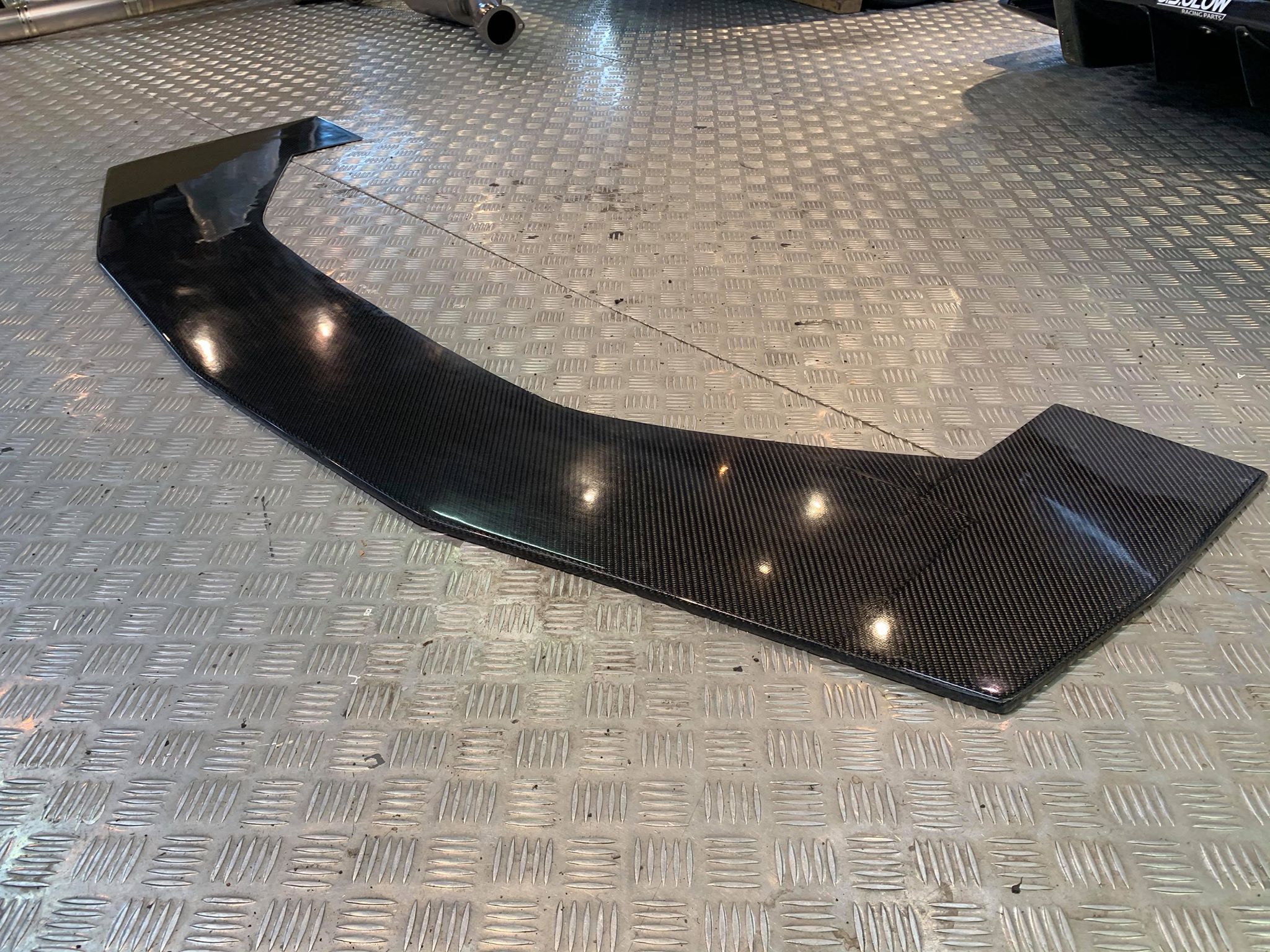 CarShopGLOW | Attack